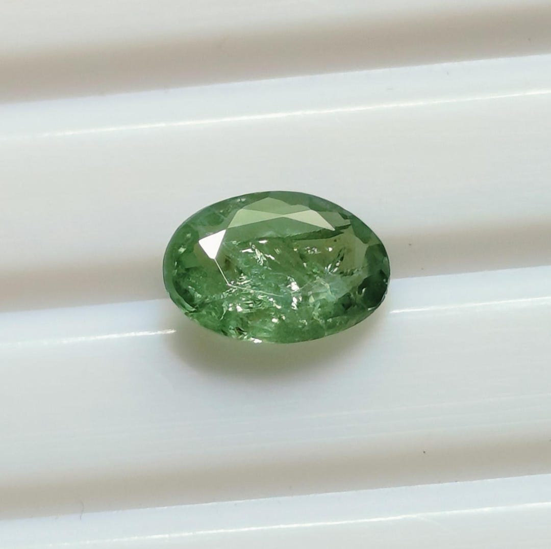 0.38 Ct Natural Alexandrite Indian Cut 5.8x4x2mm Loose Gemstone Green A ...
