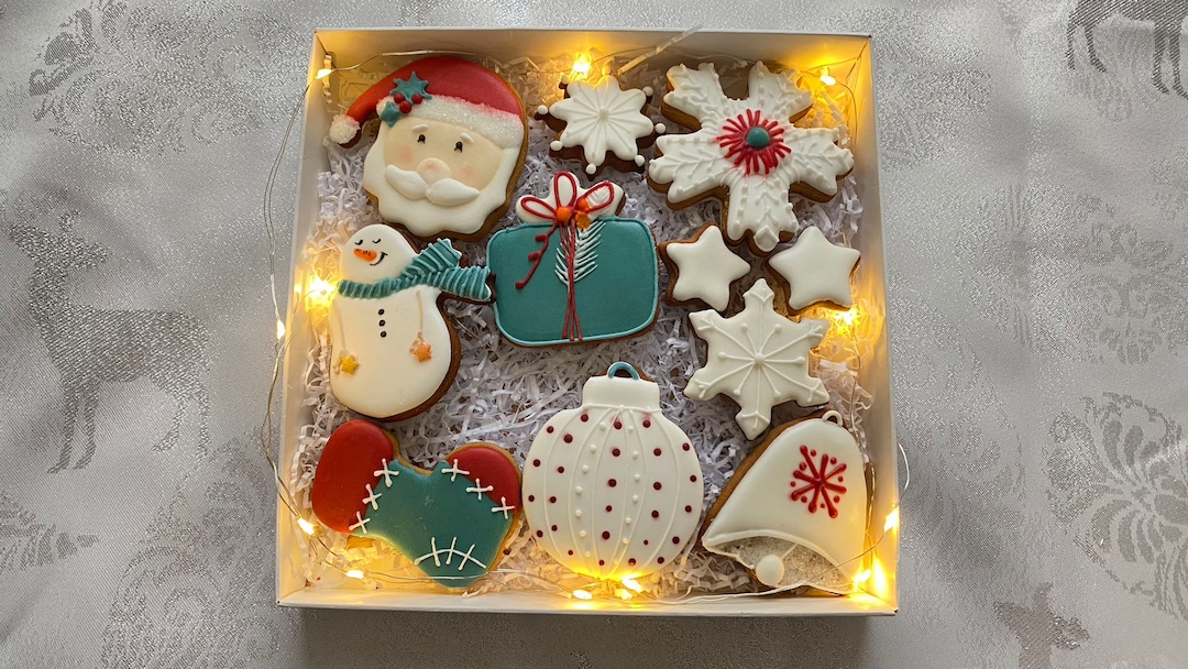 Christmas Gingerbread Cookies Gift Box, Custom Made Sweet Treat, New ...