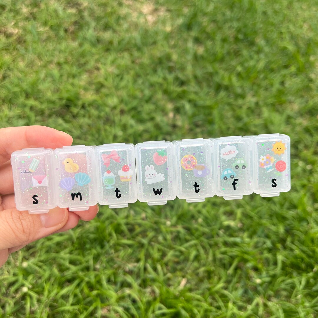 Cute Asian Aesthetic Container DETACHABLE 7 Day Pill Container ...