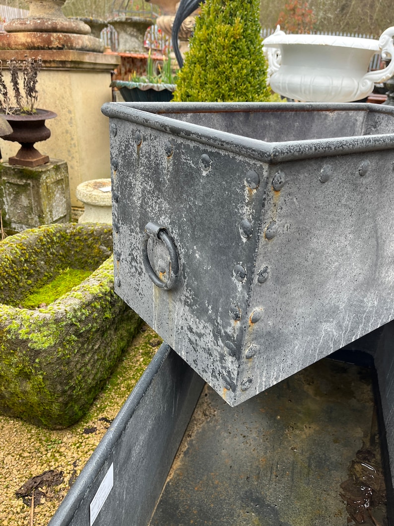 80 Cm Galvanised Riveted Trough - Water Trough - Metal Garden Planter ...
