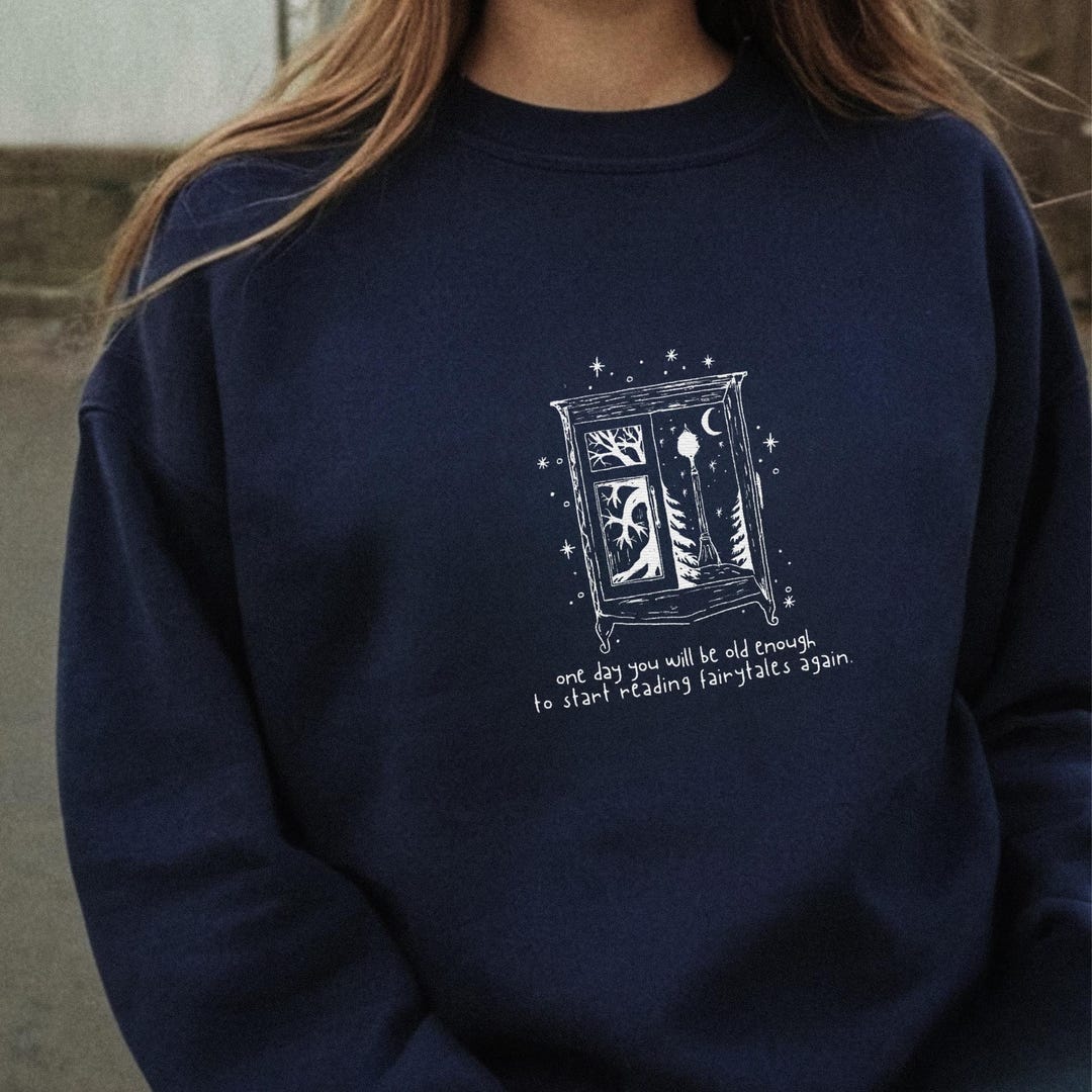 Chronicles of Narnia Sweatshirt, Fantasy Book Gift for Readers, CS ...