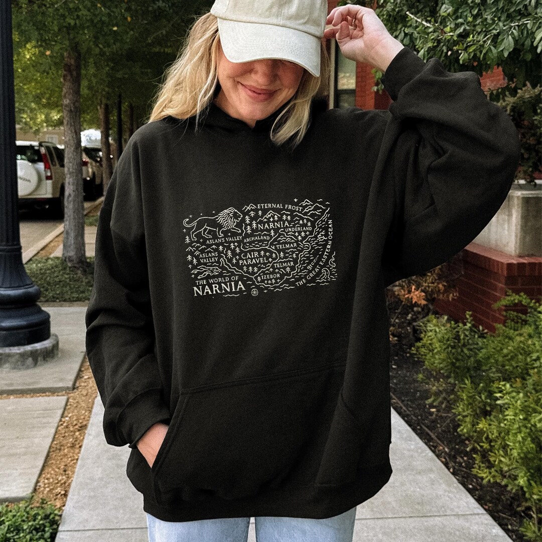 Chronicles of Narnia Hoodie, Fantasy Book Gift for Readers, CS Lewis ...