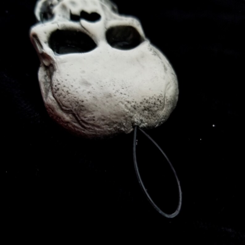 GOTHIC ORNAMENTS | Bones & Skulls | Halloween Decor | Christmas ...