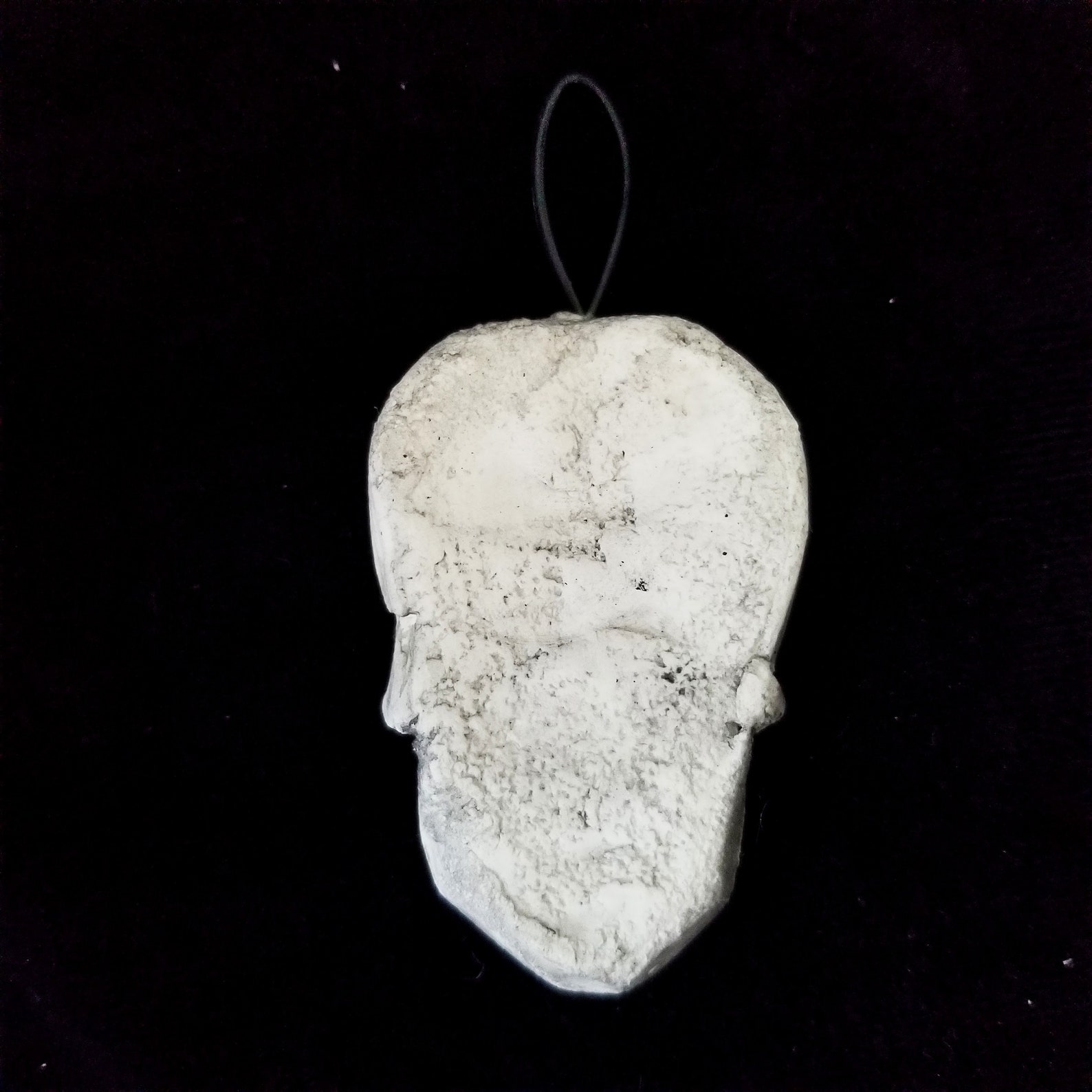 GOTHIC ORNAMENTS | Bones & Skulls | Halloween Decor | Christmas ...
