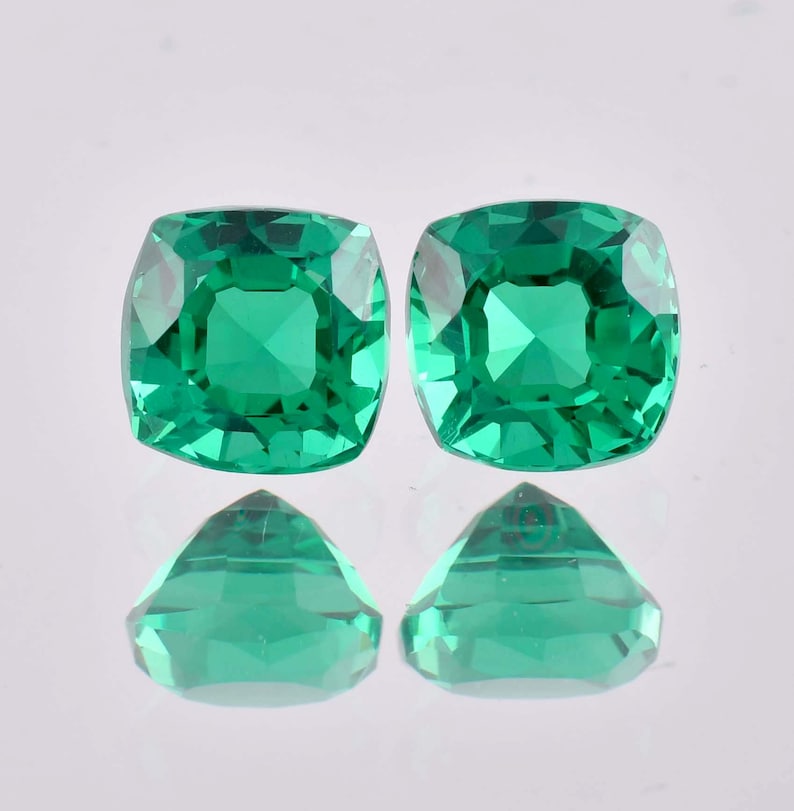 12 X 12 Flawless 20.50 Ct Natural Green Zambian Emerald Perfect Cushion ...