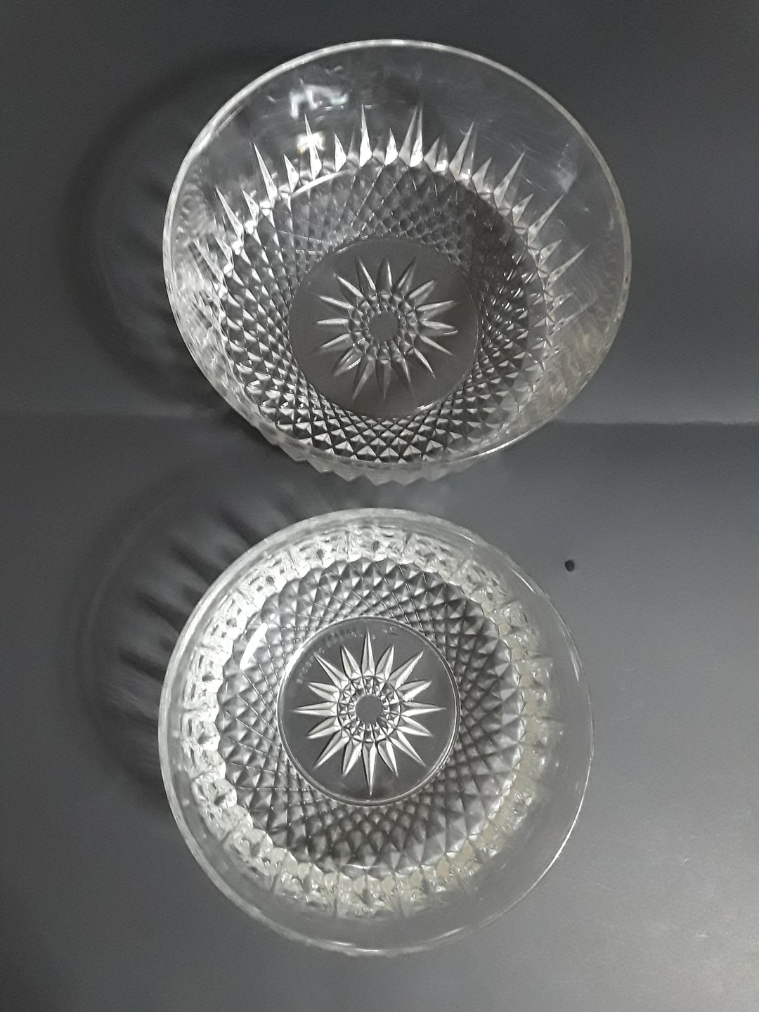 Set of 2 Arcoroc Clear Lead Glass Crystal Dishes With Sunburst ...
