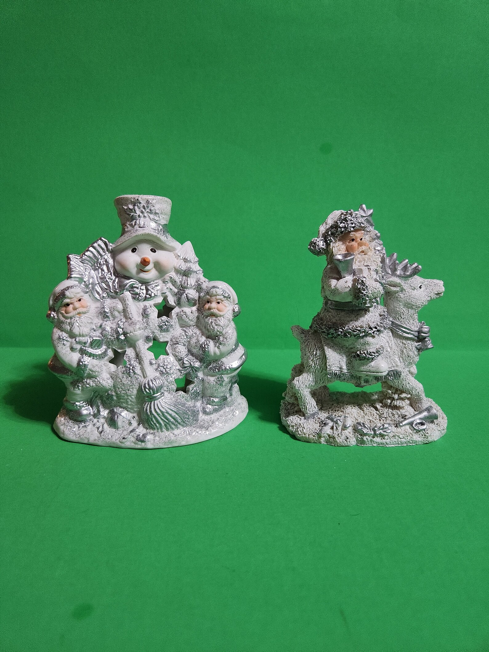 Set of 2 Mismatched White and Silver Mistletoe Moments Figurines ...