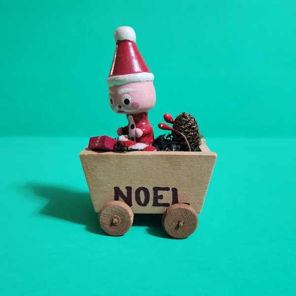 Noel Train - Etsy