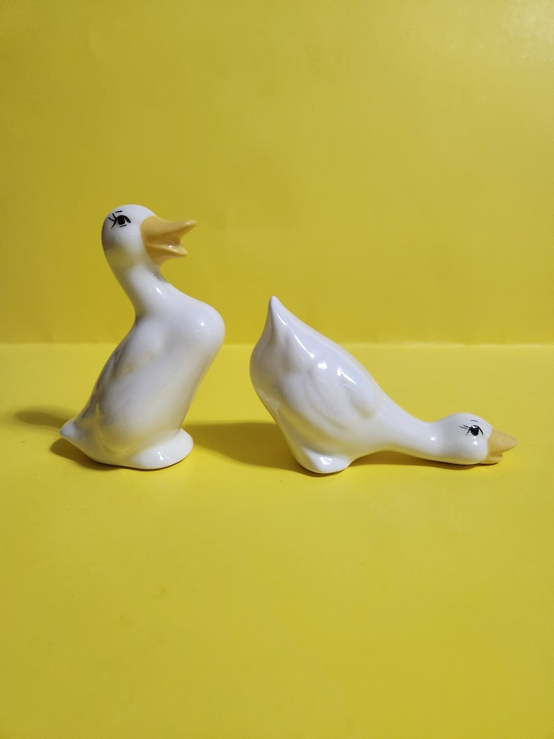 Set of 2 Porcelain/ceramic White Goose Figurines Different - Etsy