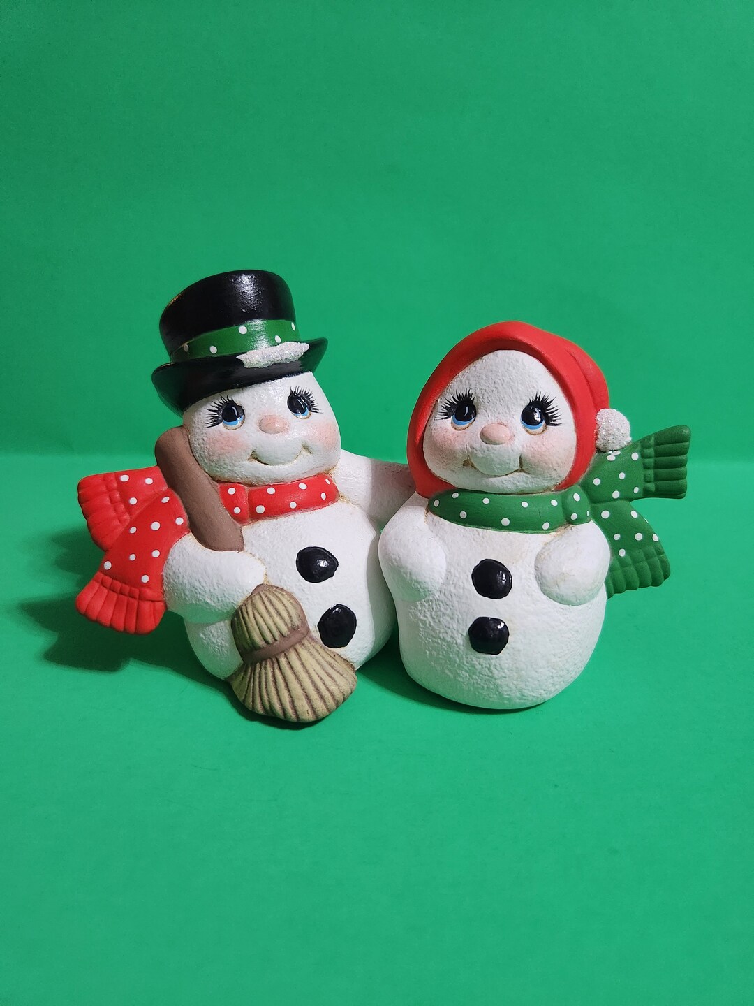 Set of 2 Ceramic/porcelain Hugging/cuddling Snowman Figurines **free ...
