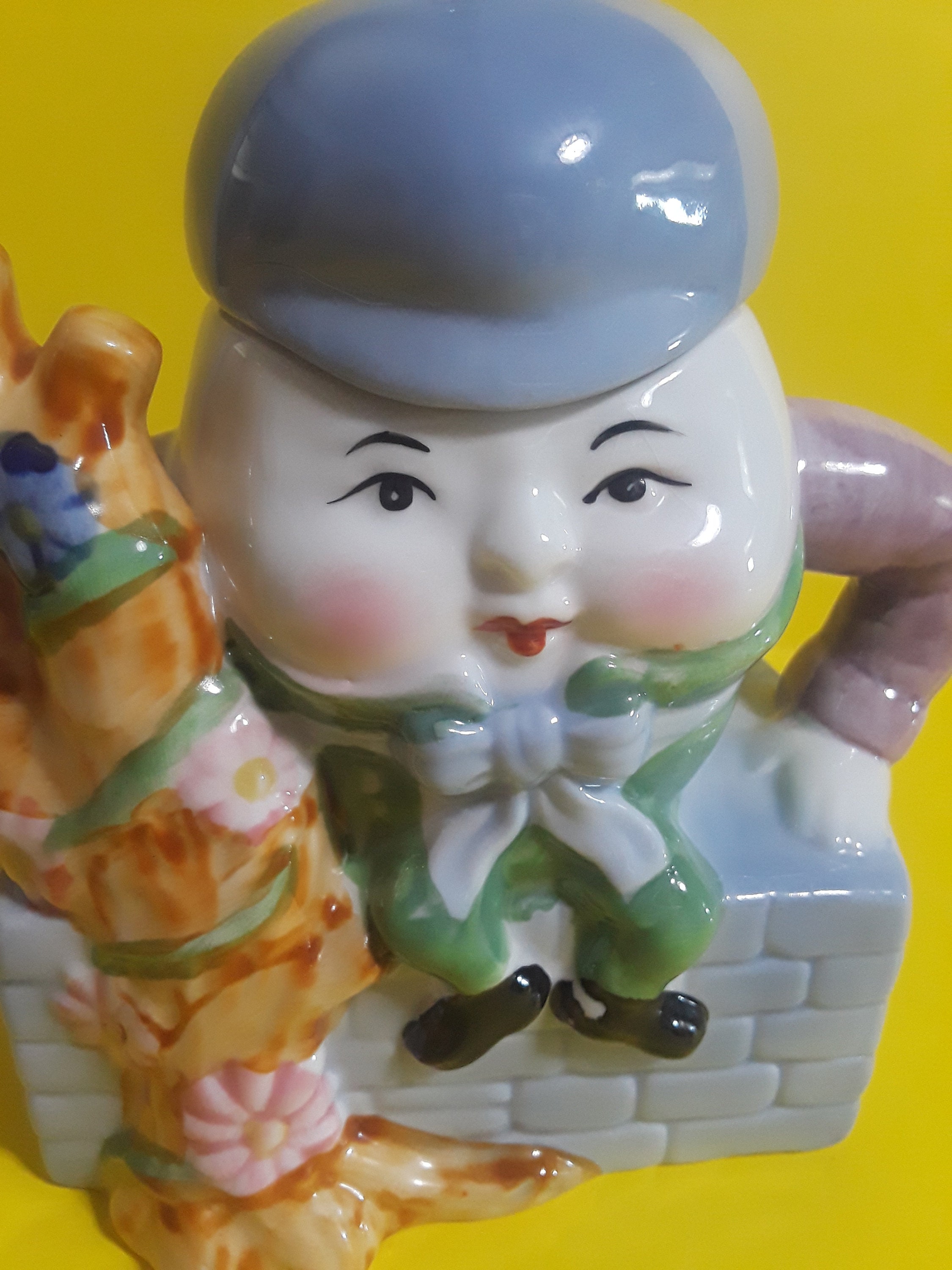 Ceramic Humpty Dumpty Nursery Rhyme Teapot Made by Feitx - Etsy