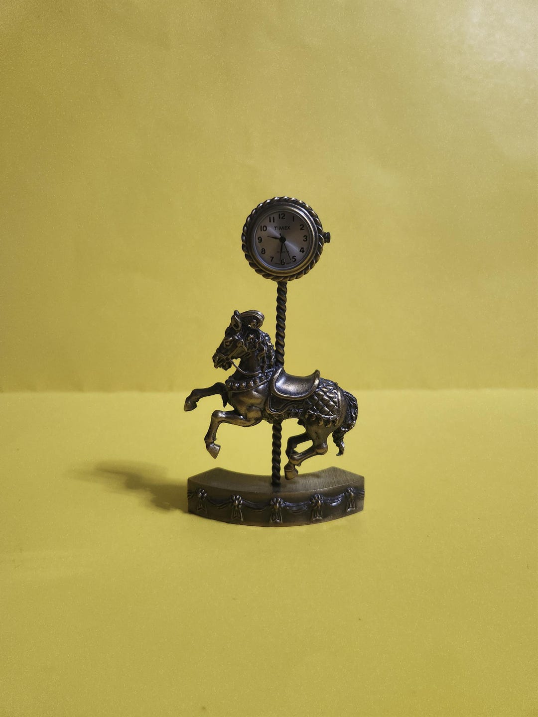 Timex Quartz Carousel Horse #1 Desk Clock **free Shipping** - Etsy