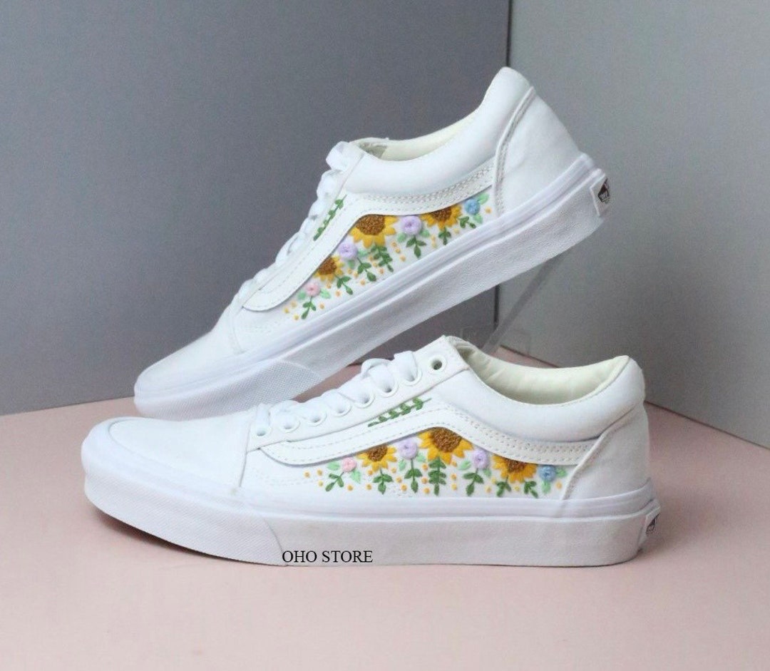 Custom Wedding Vans/sunflower Embroidered Shoes/custom Vans Embroidered ...