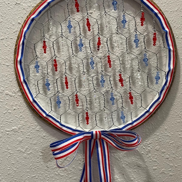 Chicken Wire Glass Bead Suncatcher - Etsy