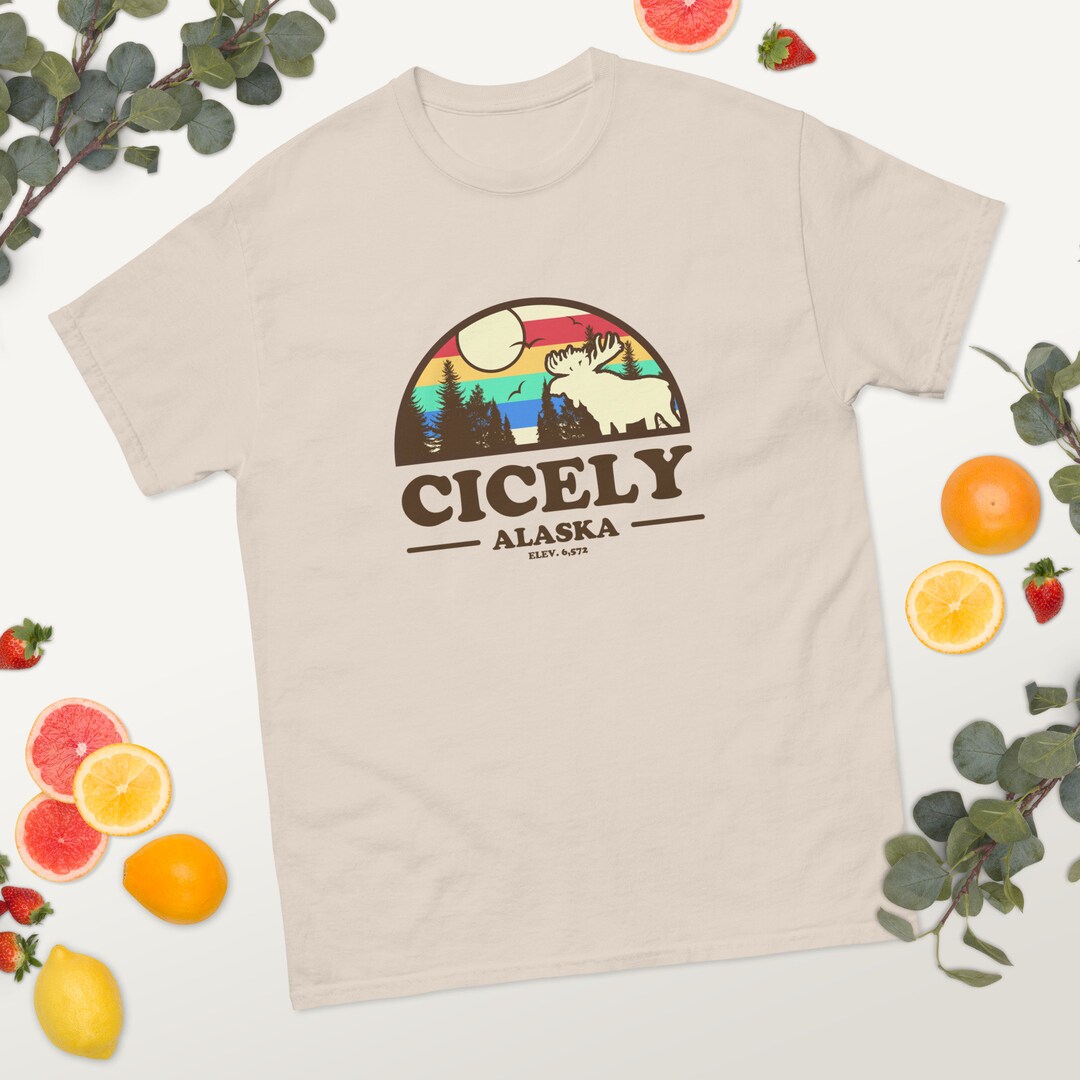 Cicely Alaska Men's Classic Tee, Cicely Alaska T-shirt, Northern ...