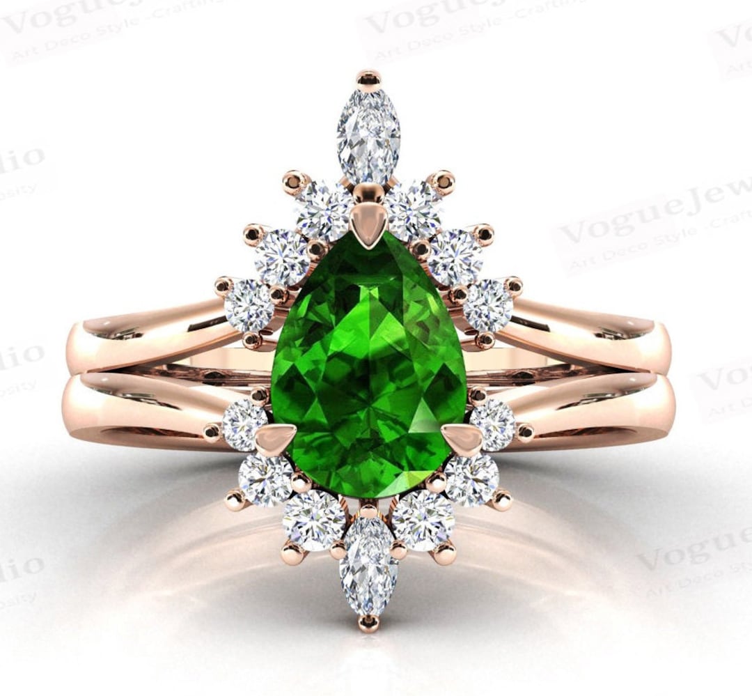 Vintage Tsavorite Garnet Engagement Ring Set Pear Shaped Tsavorite Garnet Wedding Ring Set Art ...
