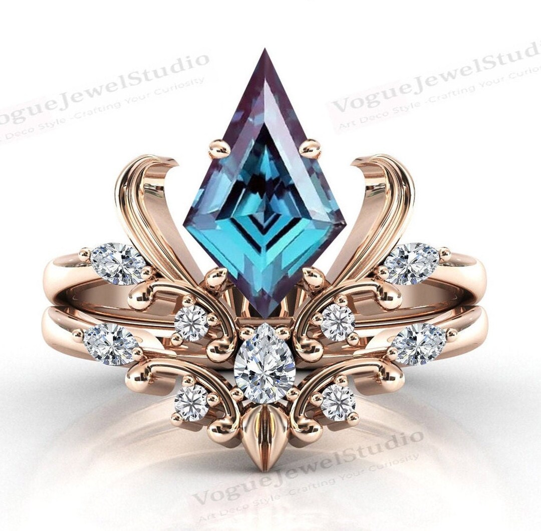 Color Changing Alexandrite Engagement Ring Set Kite Shaped Alexandrite ...