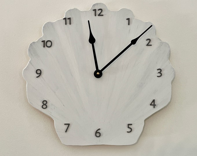 Scallop Shell Hand Painted Wall Clock, Nautical, Beach Decor - Etsy