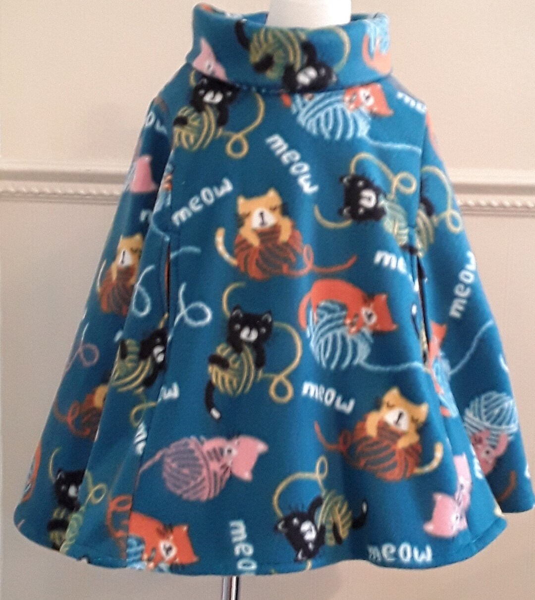 5yo Reversible Cat Poncho. - Etsy
