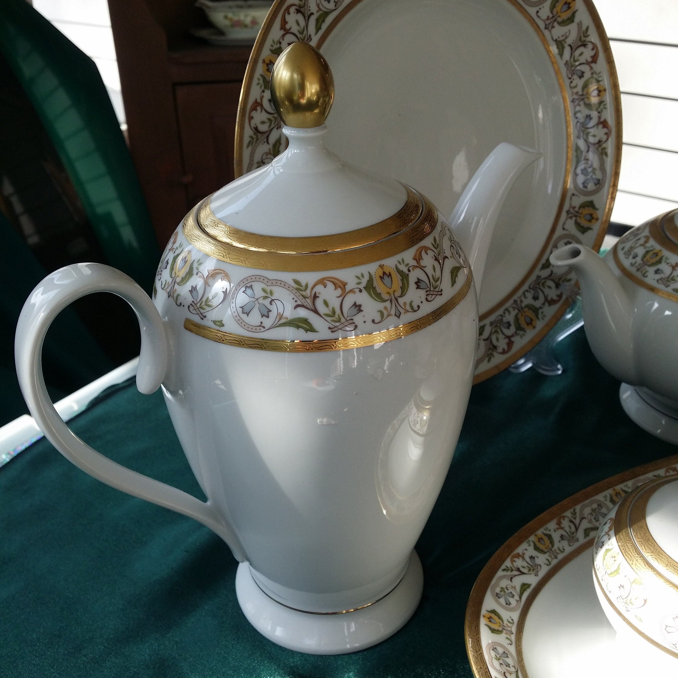 Seltmann Weiden Bavaria. Tea/coffee Lunch Set for 4, Gold Trim ...