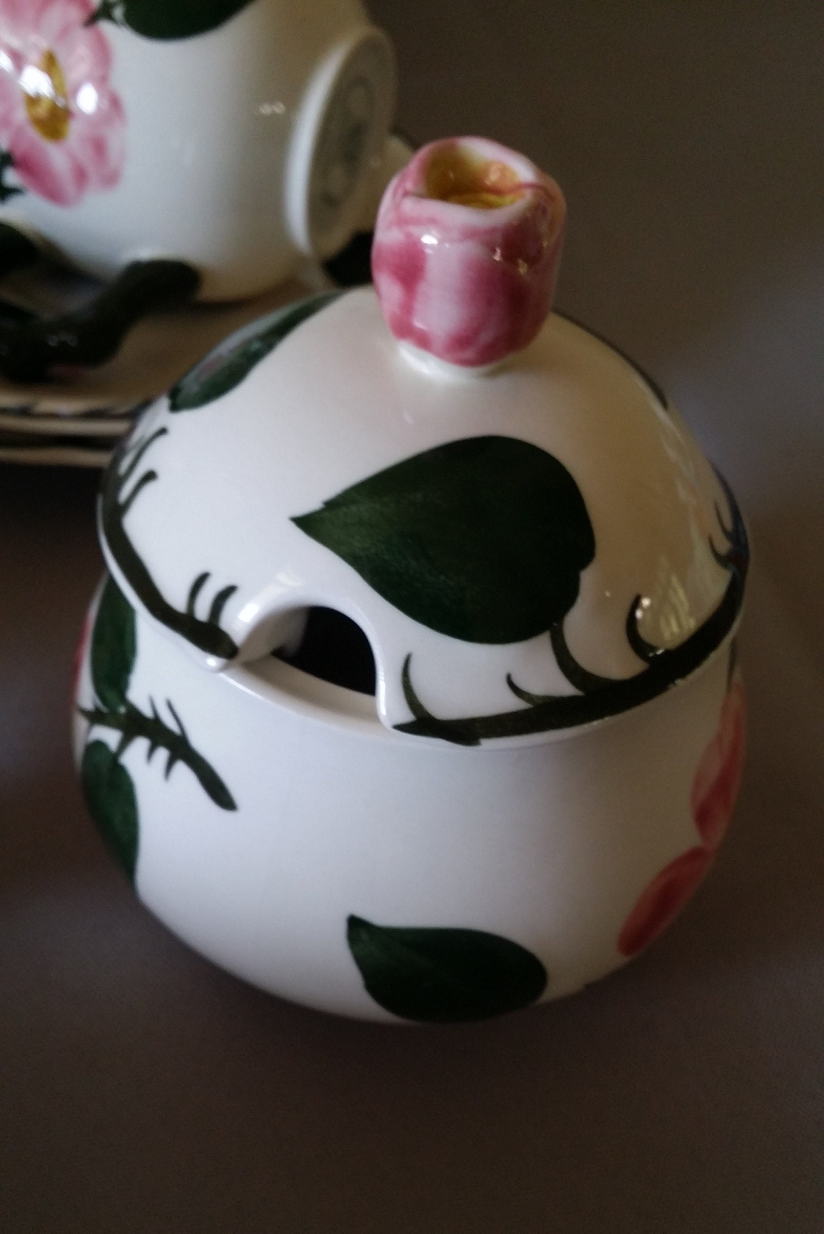 35pc Villeroy and Boch, Wild Rose Series Extensive Breakfast Service for 6. Wedding or Shower ...