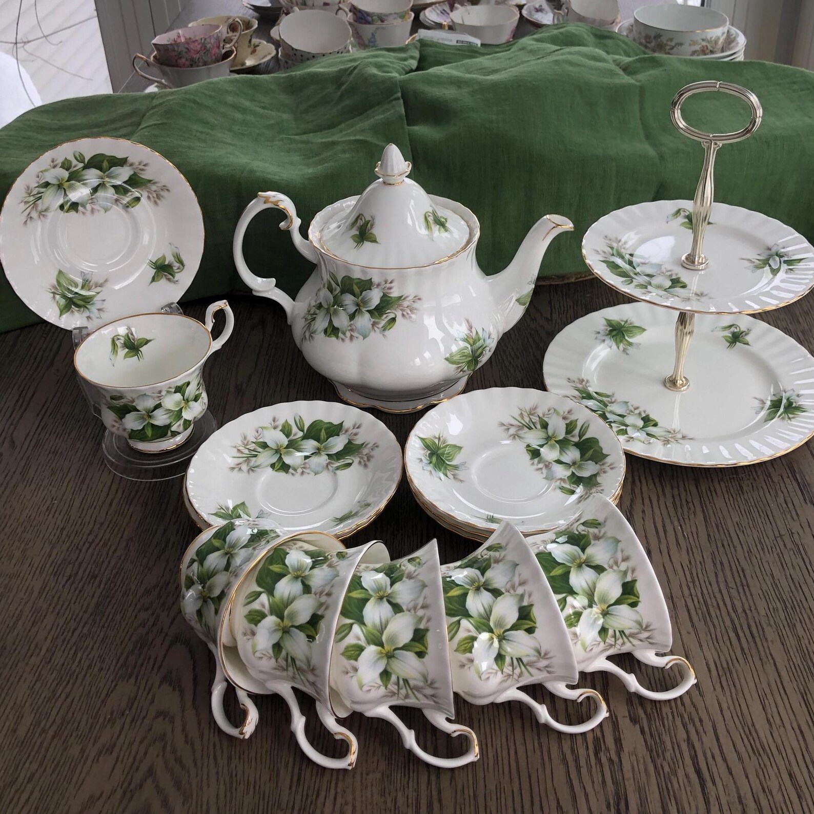 Royal Albert Trillium Vintage Tea Set, Large Teapot, Two Tier Cake ...