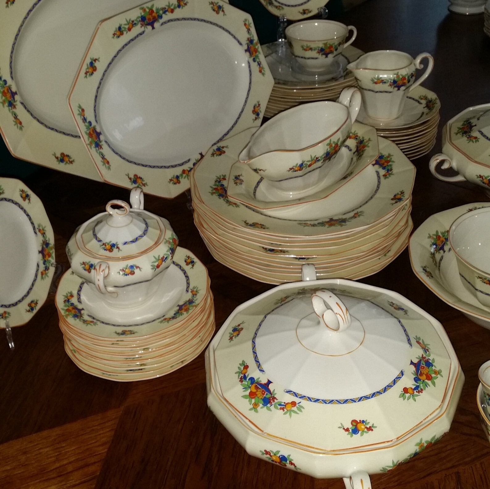 ART DECO, Myott, Sons & Co. Dinner Set for 12, 'dictator' Pattern 2176 ...