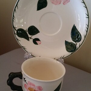 35pc Villeroy and Boch, Wild Rose Series Extensive Breakfast Service for 6. Wedding or Shower ...