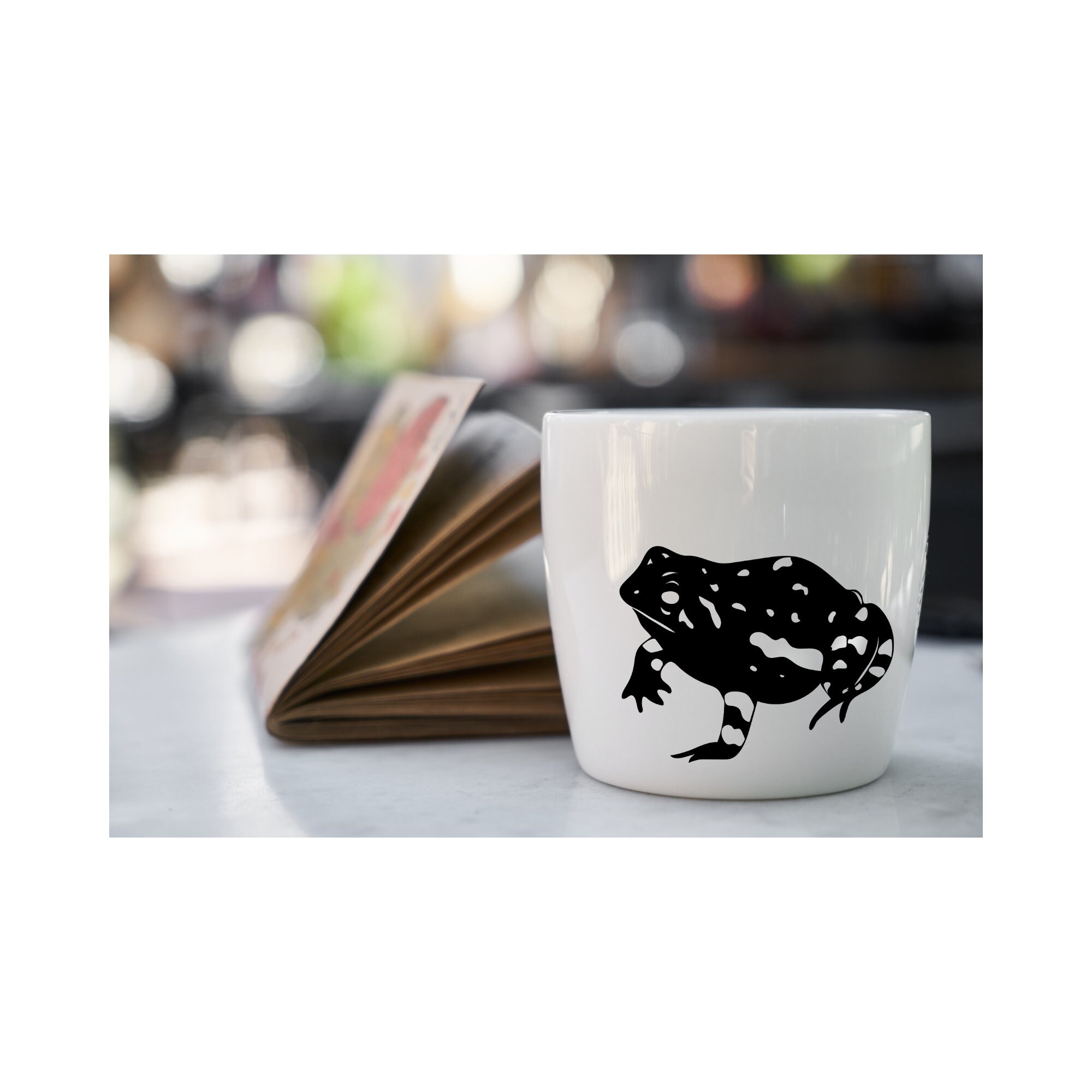 American Toad Bundle Cut Files, Hand Drawn Toad and Toad Silhouette ...