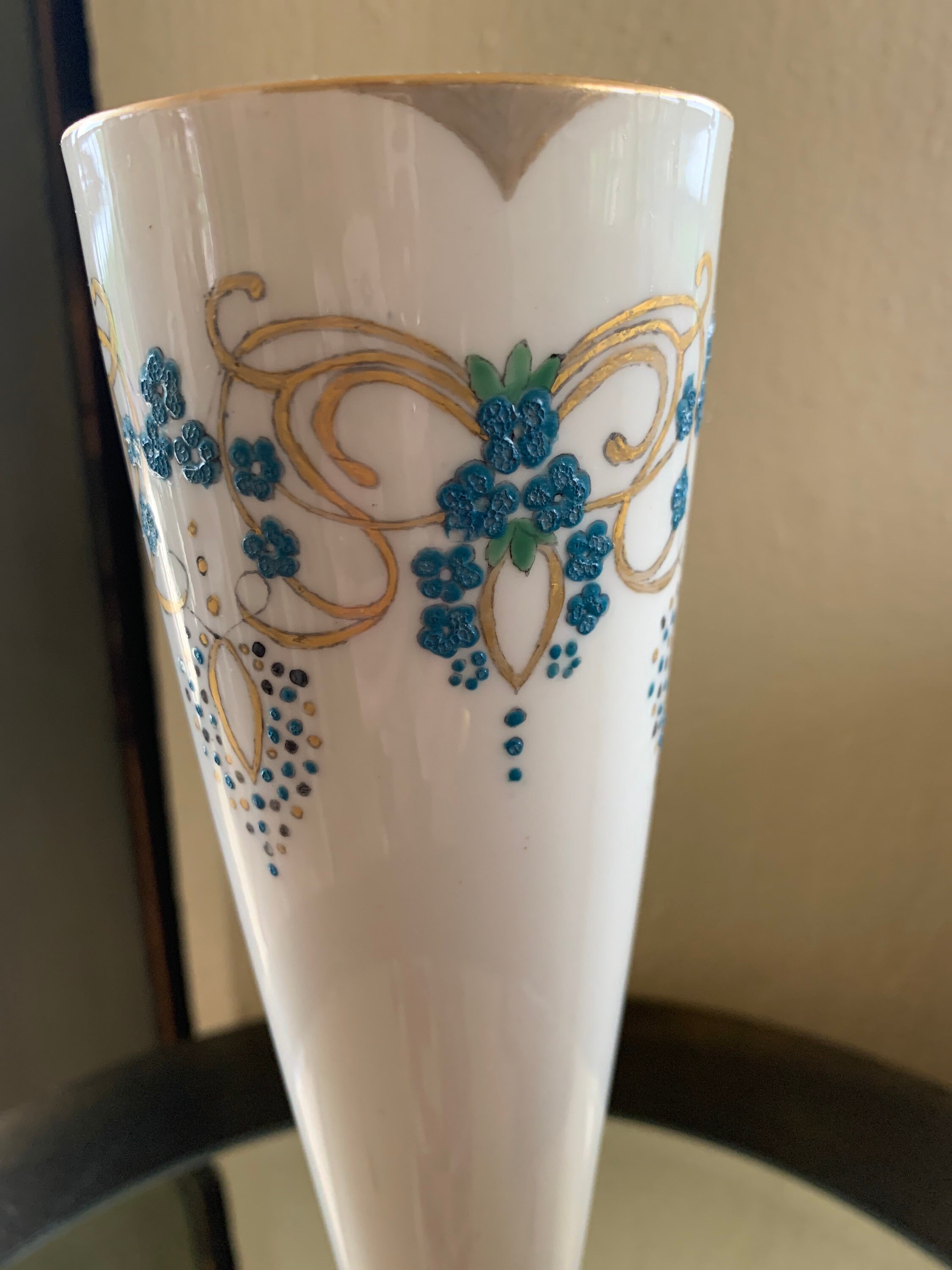 Belleek Willets Hand Painted Vase - Etsy