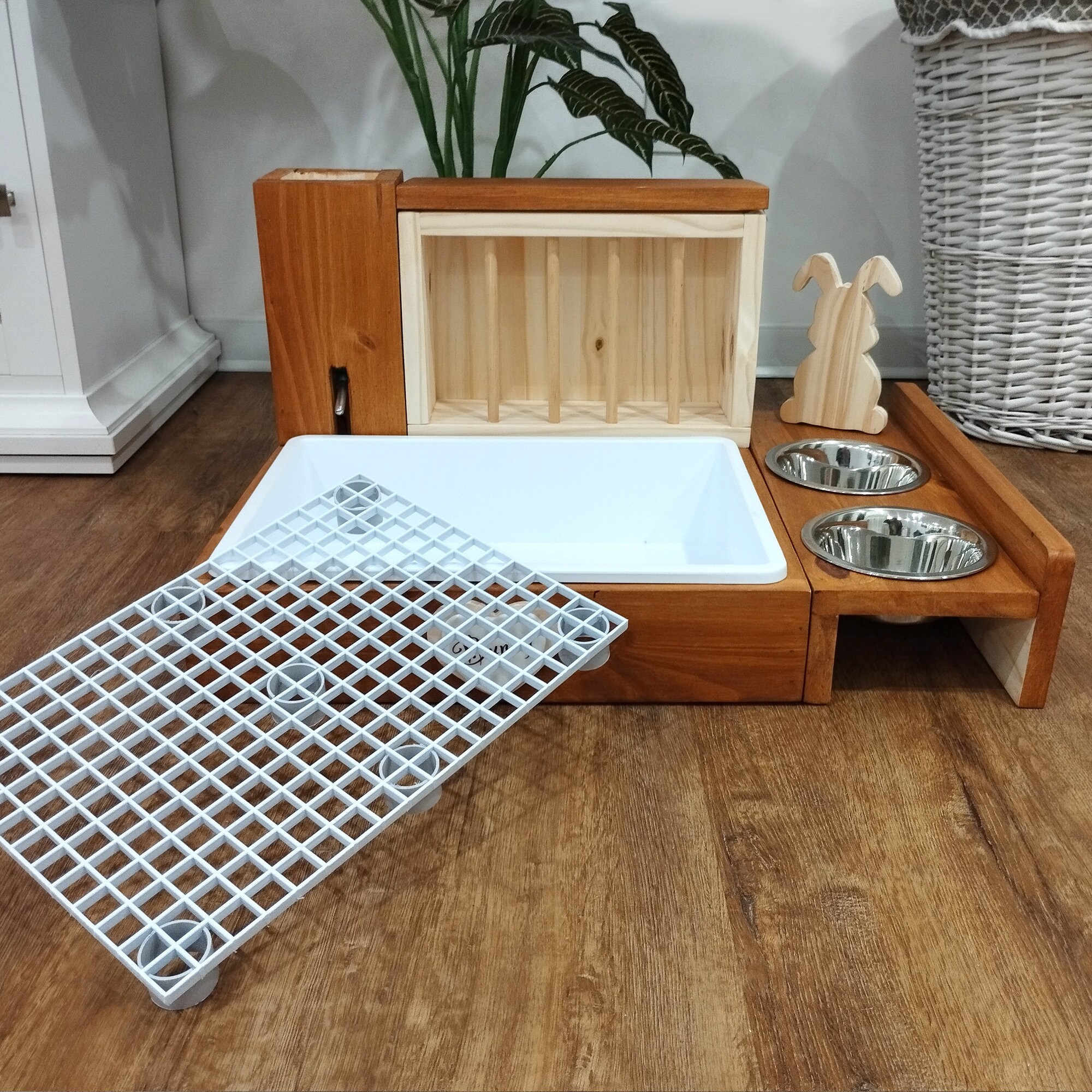 RABBIT FOOD STATION Best Rabbit Litter Rabbit Hay Feeder - Etsy