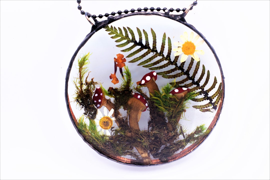 Mushroom Terrarium Fairy Core, Mushroom Fairy Forest Terrarium Stained ...