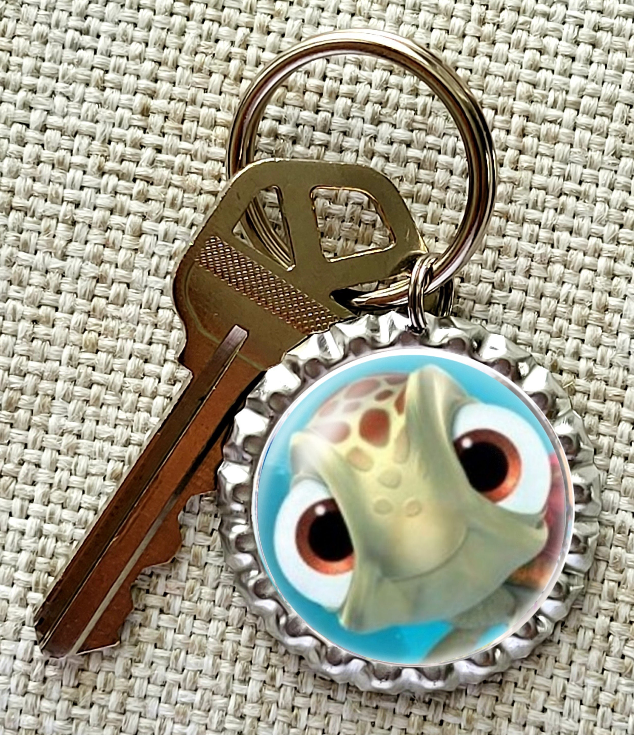 Squirt. From Disney's Finding Nemo. Bottlecap Keychain - Etsy