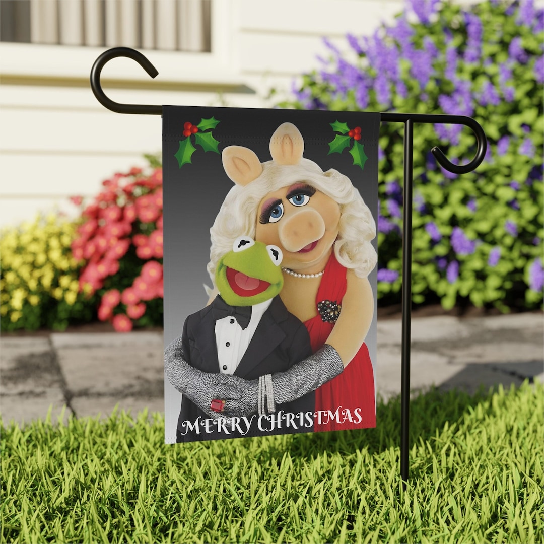 Disney the Muppets Merry Christmas Featuring Kermit the Frog and Miss ...