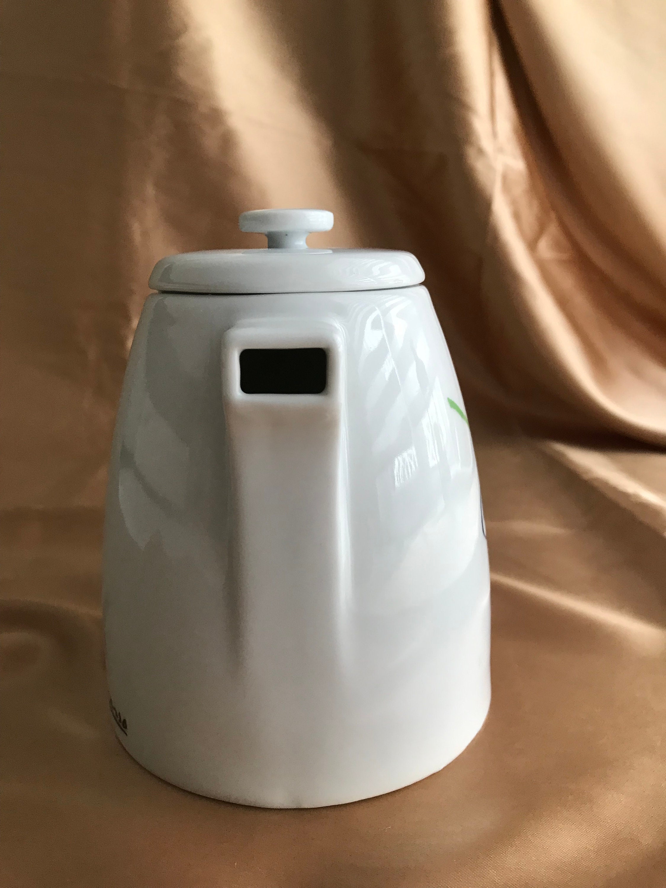 Teapot, Porcelain Picasso Pattern Manifactured MMI by Tognana, Ceramic ...