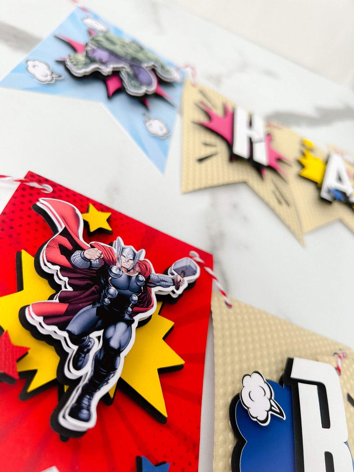 Banner de feliz cumpleaños de cómic, decoraciones para fiesta de ...