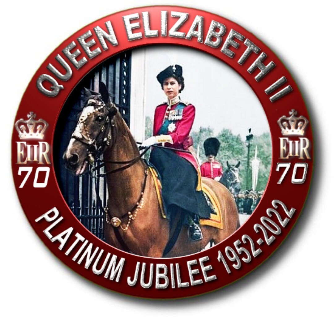 Queen Elizabeth II Platinum Jubilee Souvenir Button Badge - Etsy