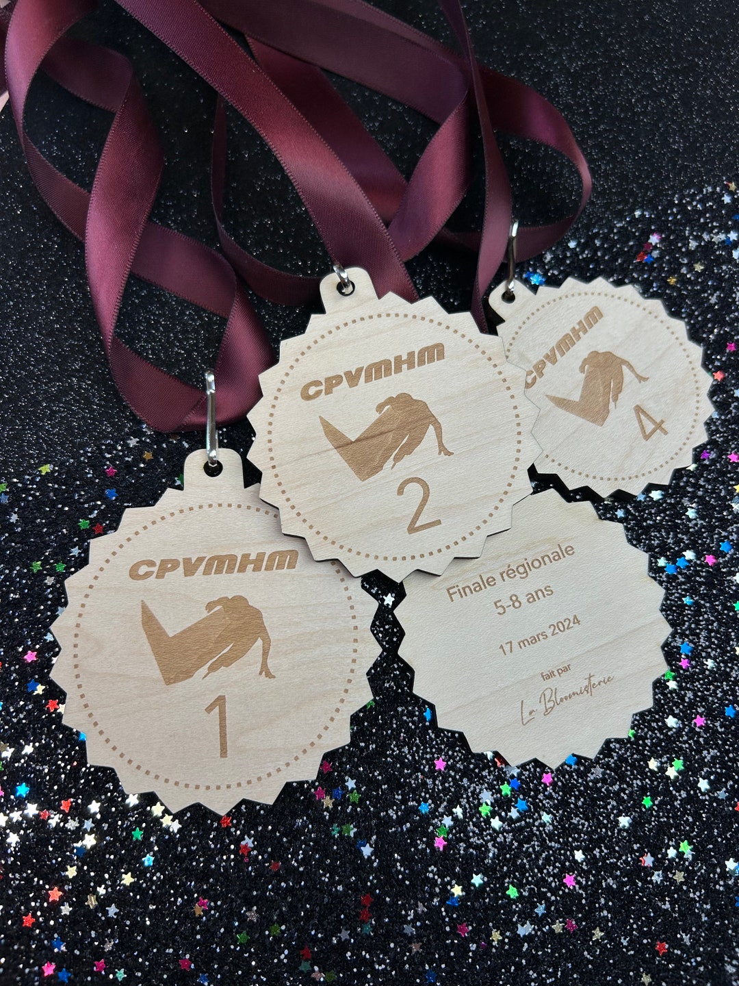 Custom Wooden Medals Laser Engraving and Cutting Maple Mahogany Walnut ...