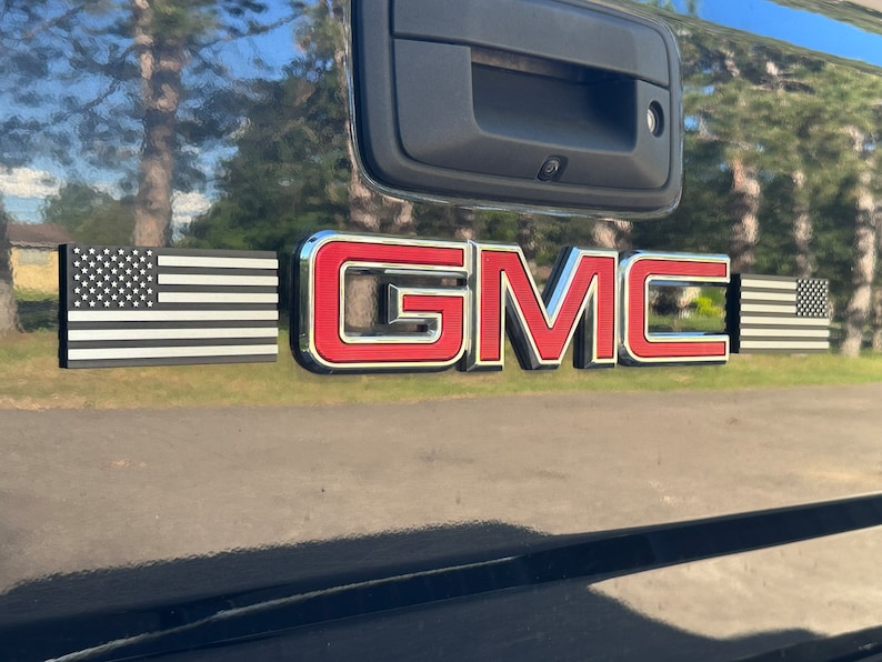 American Flag Emblem Set - Forward & Reverse Facing - Aluminum Magnet ...