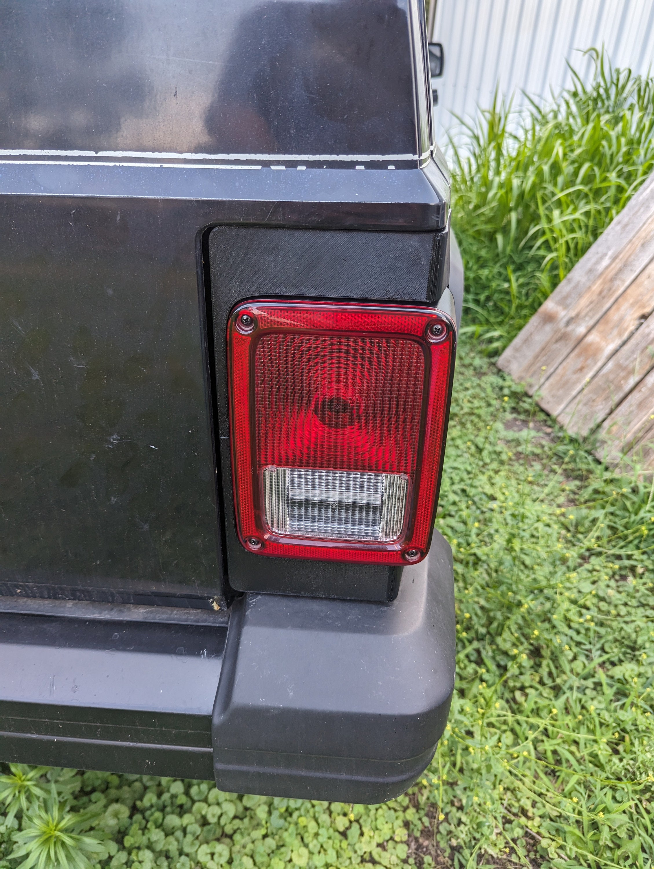84-96 Jeep Cherokee (XJ) Tail Light Adapter Kit for Jeep Wrangler (JK ...