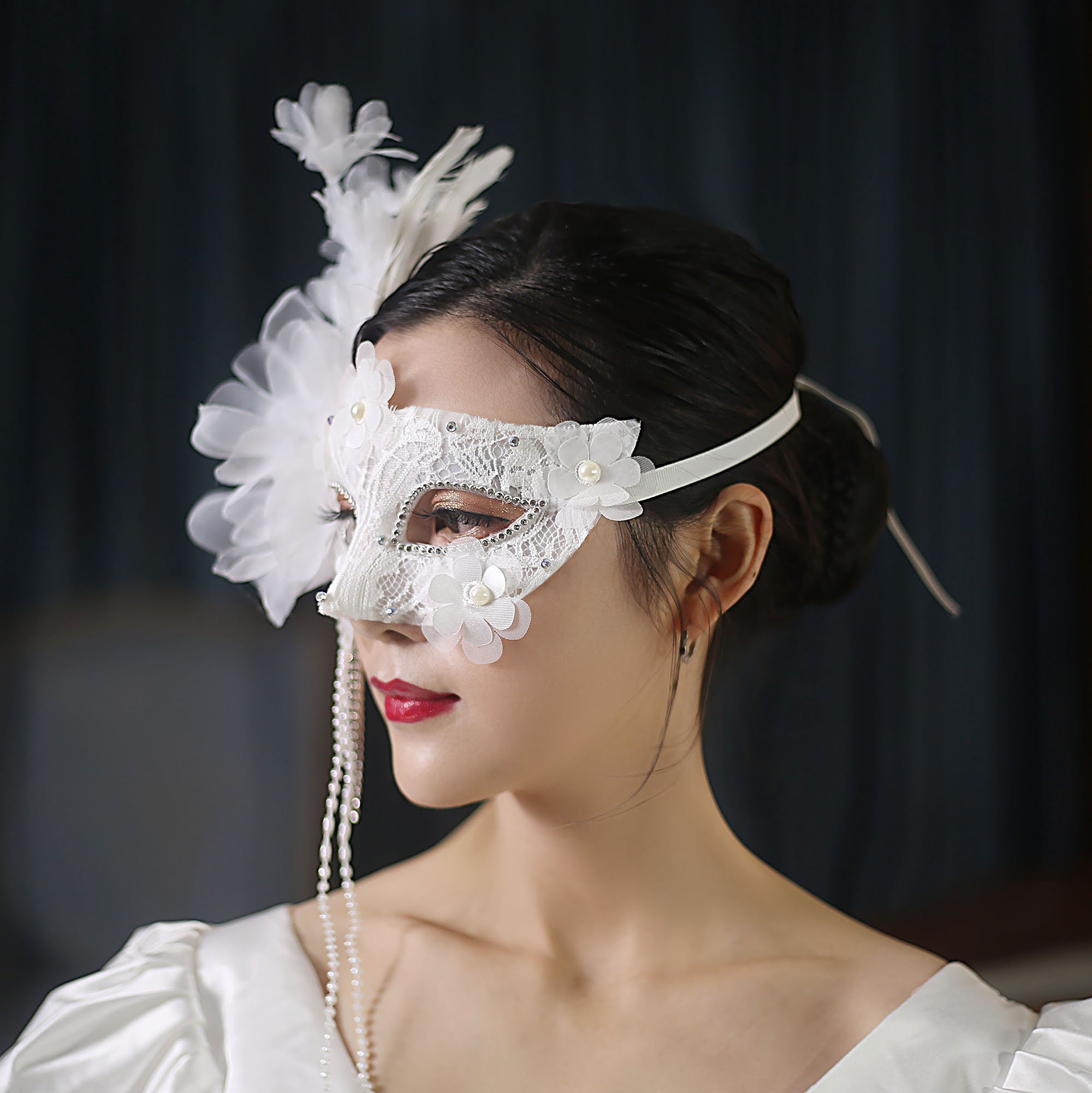 White Masquerade Mask for Womansexy Masquerade - Etsy