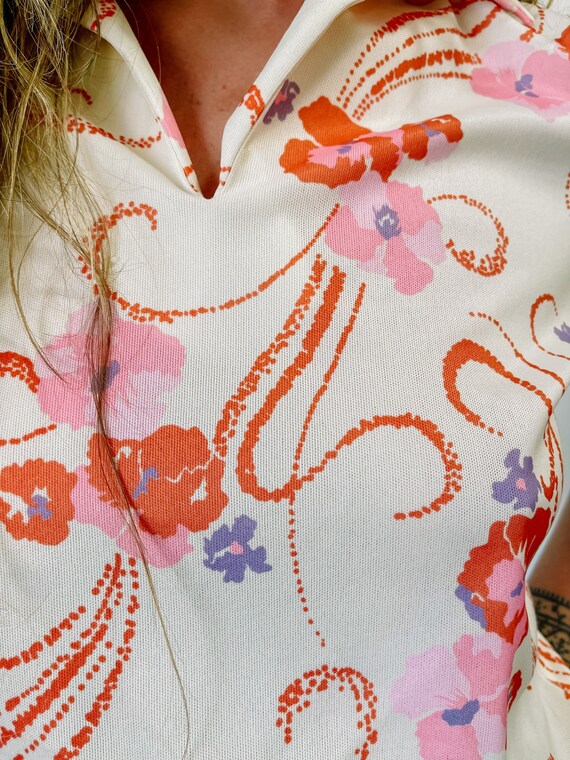 1970s Vintage Floral Polo Style Short Sleeve Tee - Gem
