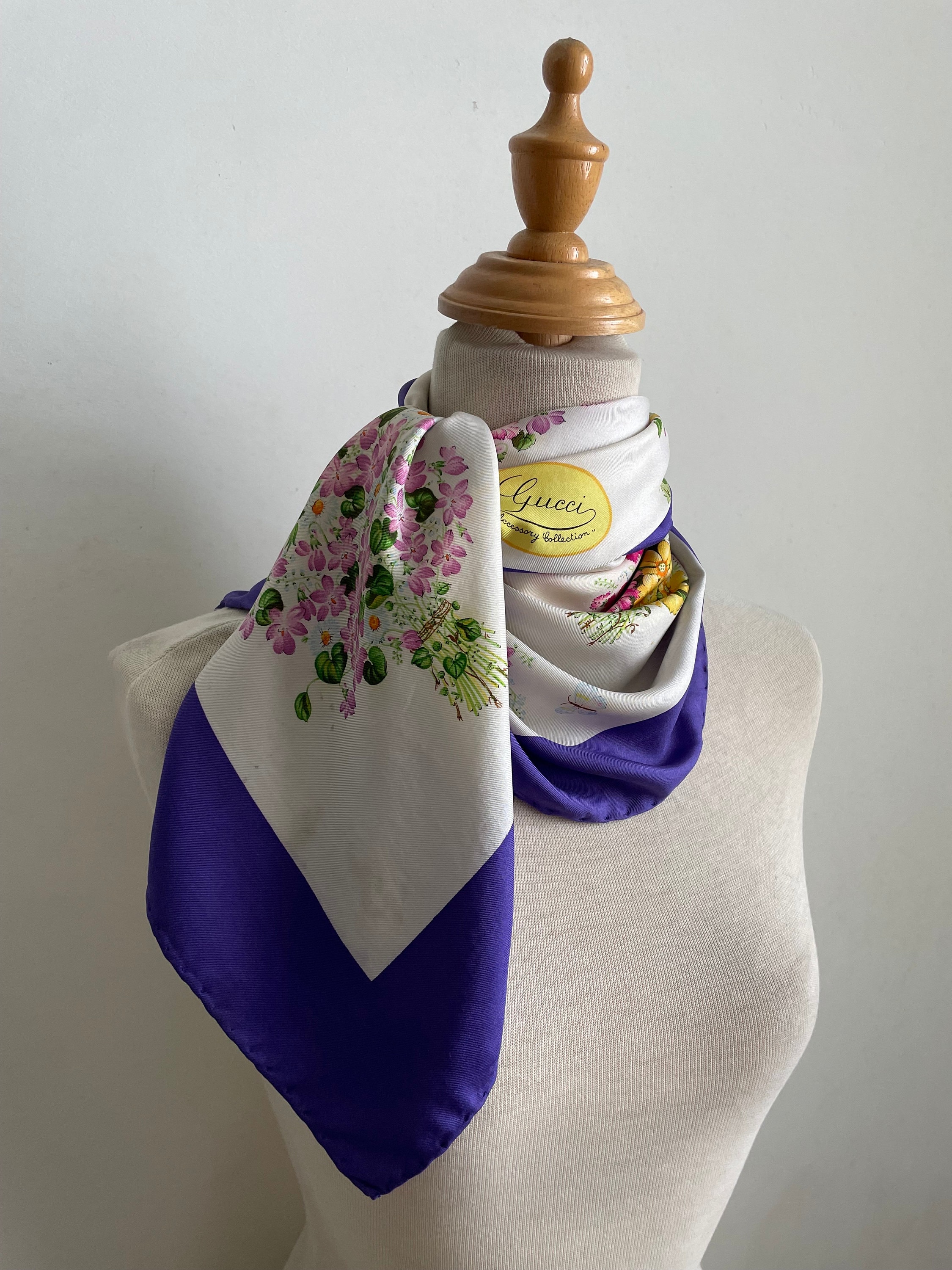 Vintage Gucci Floral Silk Scarf Neckscarf Muffler Accessories Summer ...