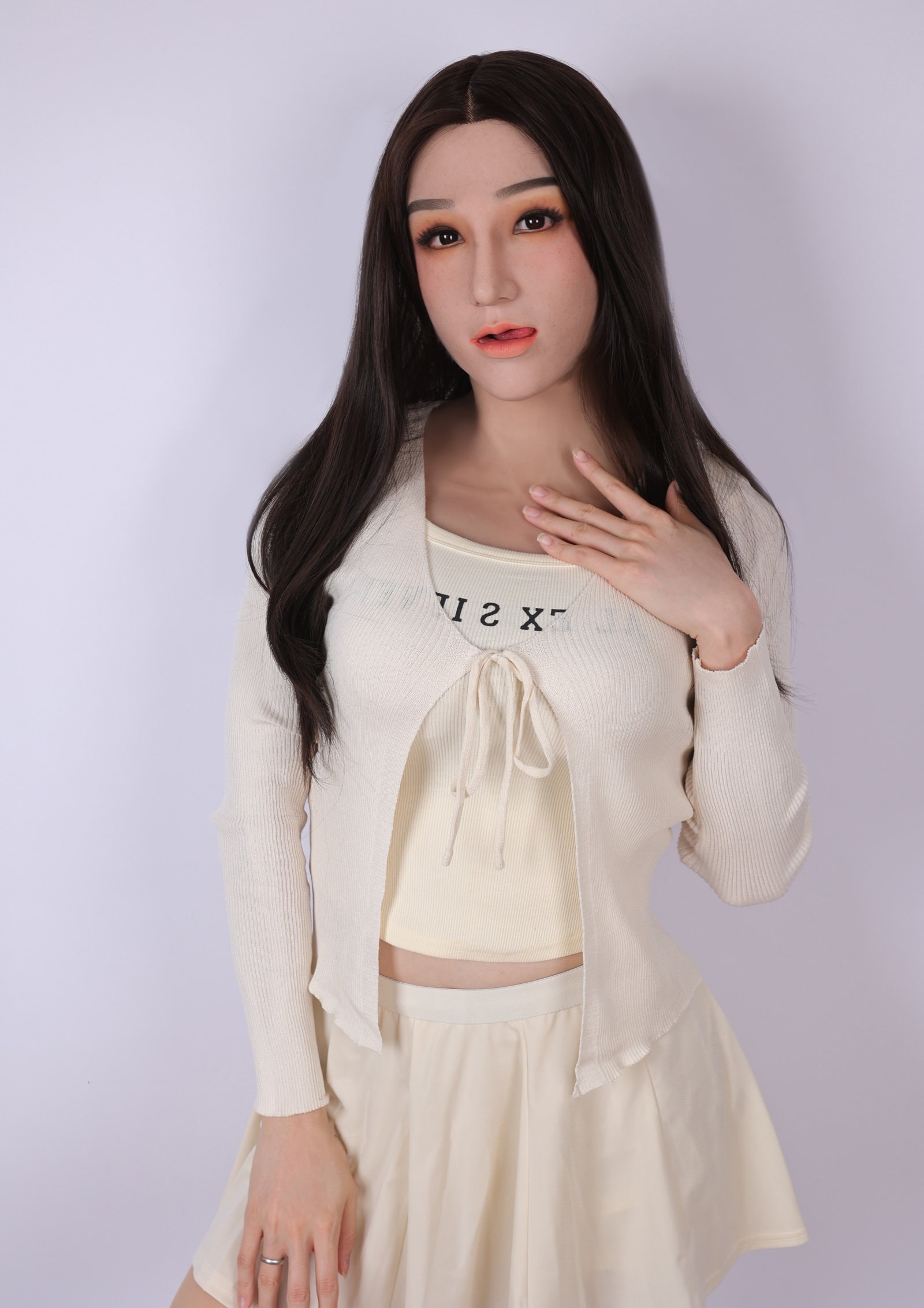 Realistic Silicone Female Mask – Lifelike Woman Face for Cosplay and ...