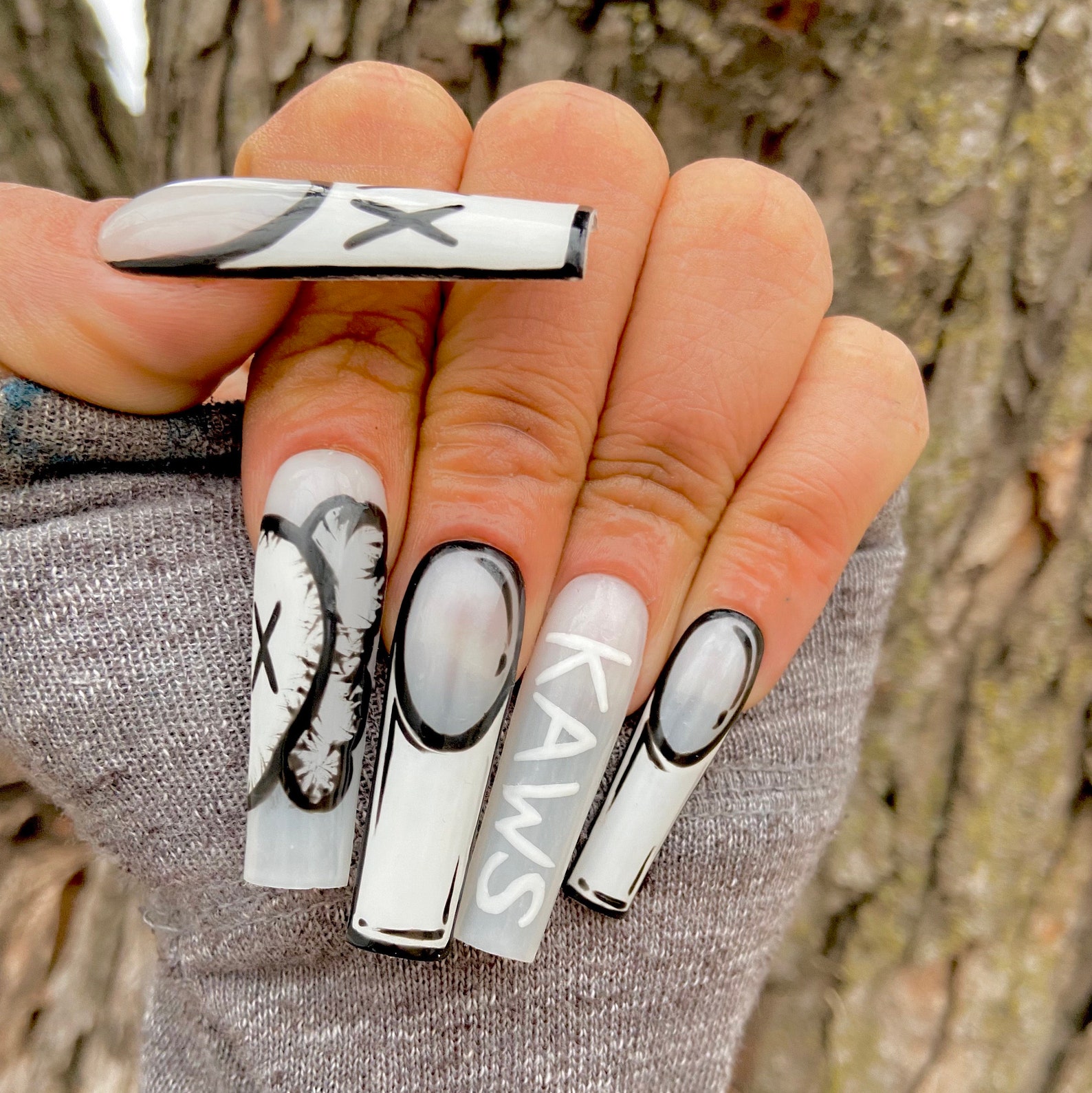 Kaws Press on Nails Milky White Nails XL XXL XXXL Trendy - Etsy