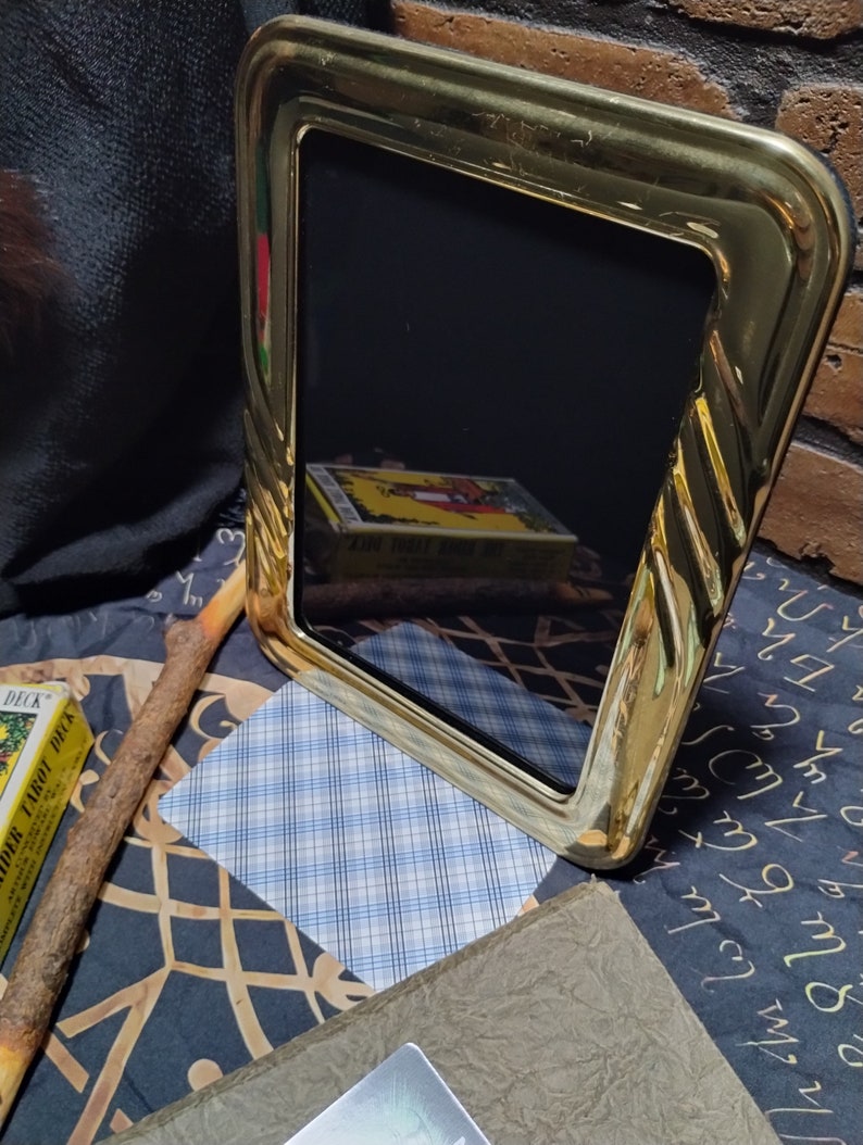Scrying Mirror, Black Mirror, Witch's Mirror, Divination Mirror ...
