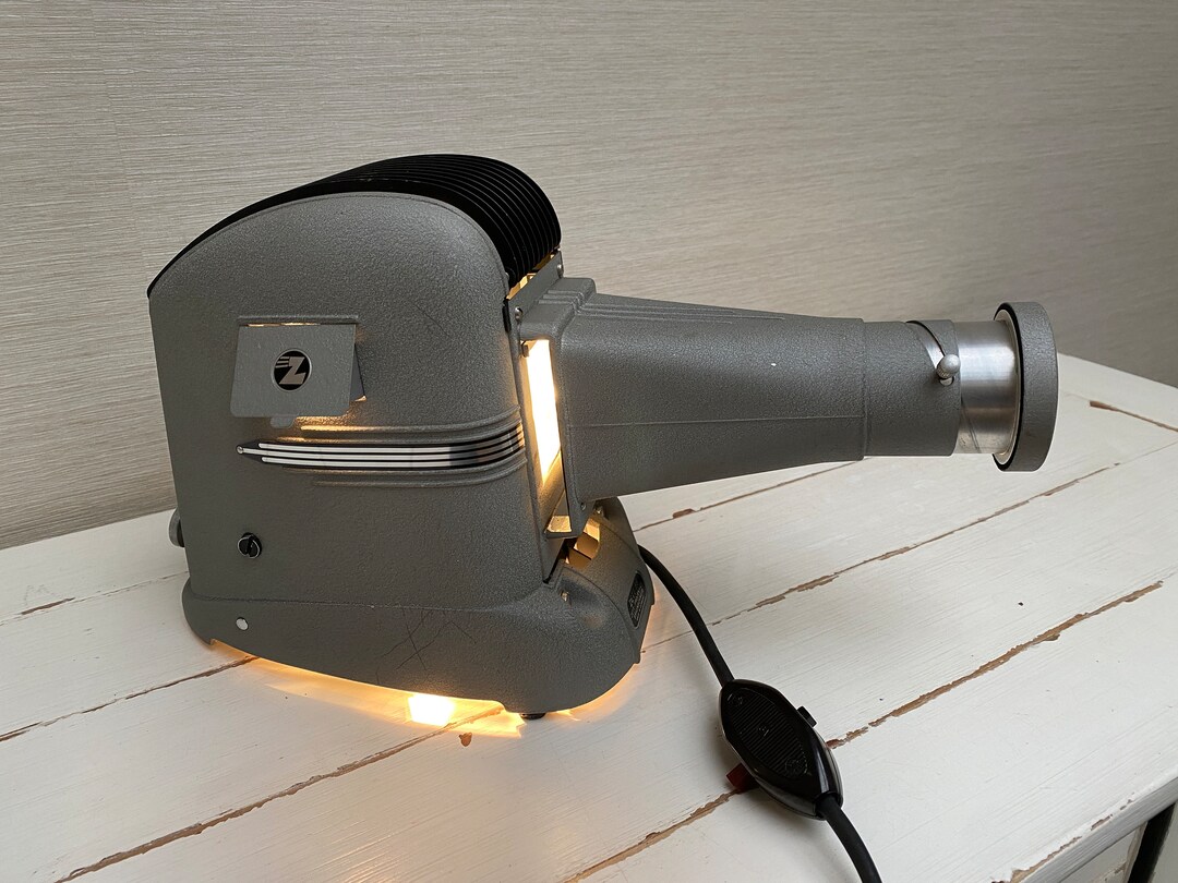 Vintage ZETT 66 Medium Format 6x6 Slide Projector - Etsy