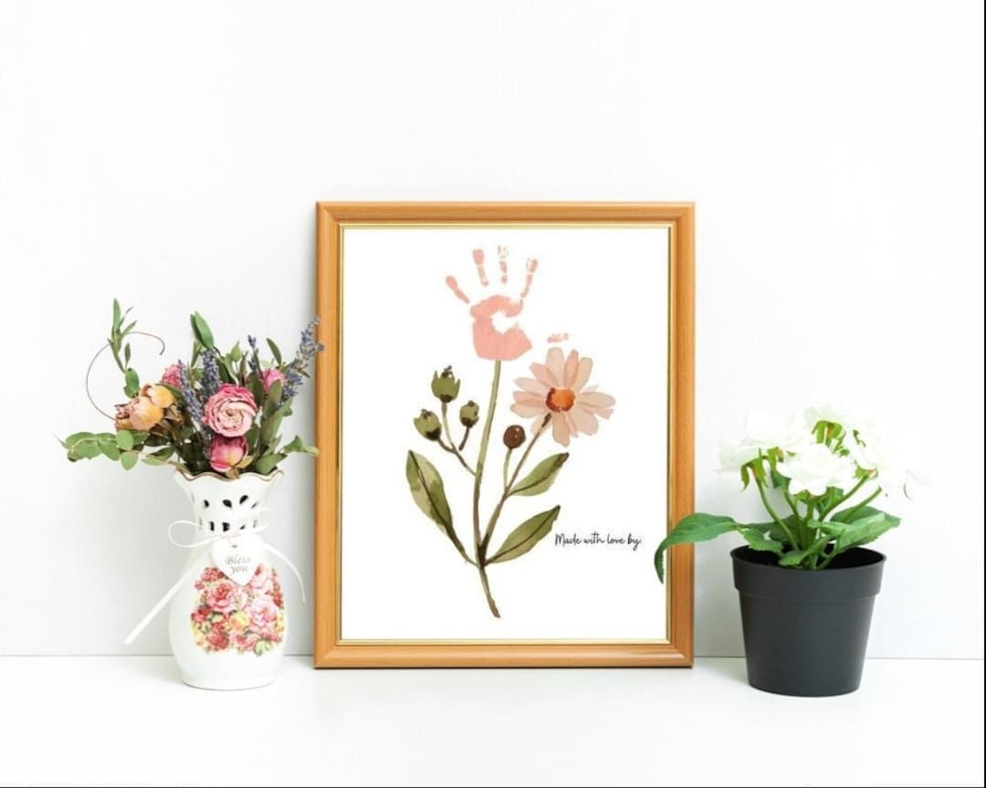Daisy Handprint Art, 8x10 and 8.5x11 Printable Gift for Mom, Aunt ...