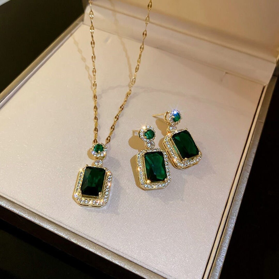 Emerald Cube Earrings and Necklace Set Emerald Green - Etsy
