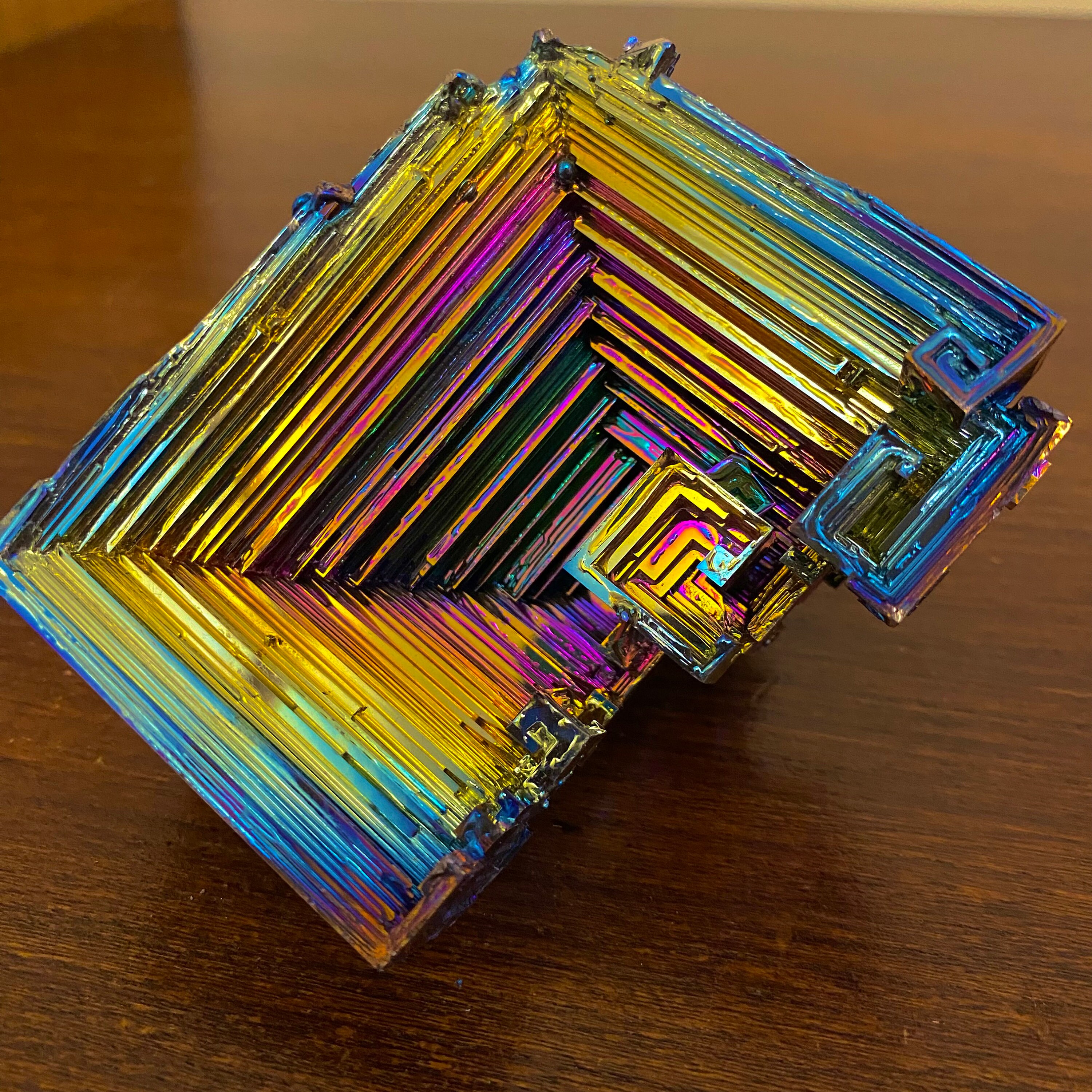 Beautiful Giant Colorful Bismuth Crystal - Quantity - 1 - Size - 11.5cm ...